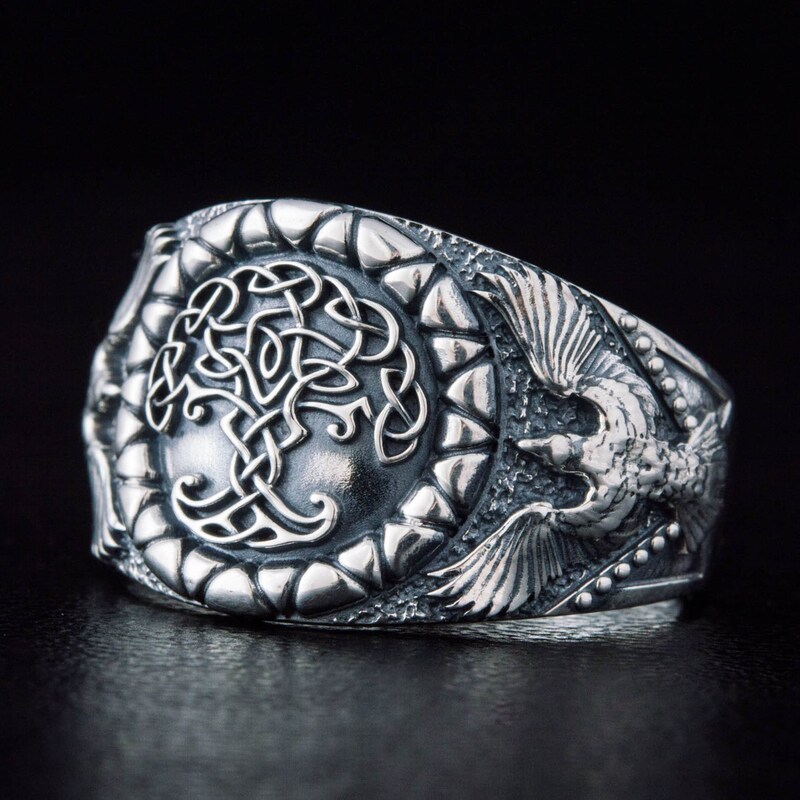 Tree Signet Ring - Etsy