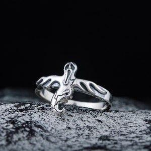 Silver Ghost Ring - Horror Jewelry With Deathly Charm Handmade ...