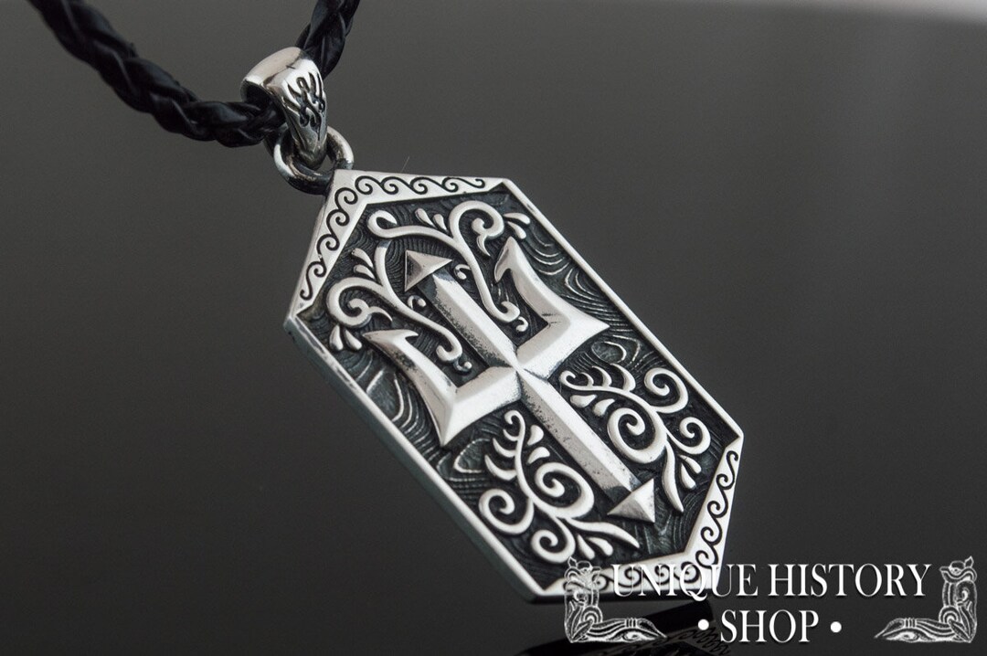 Poseidon Trident Mariner Pendant, Sailor Necklace, Gift for Him, Gift ...