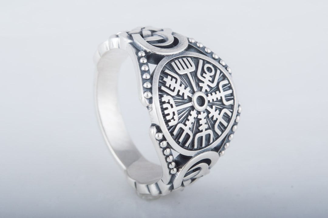 Viking Vegvisir Ring - Norse Runic Compass Jewelry With Authentic ...