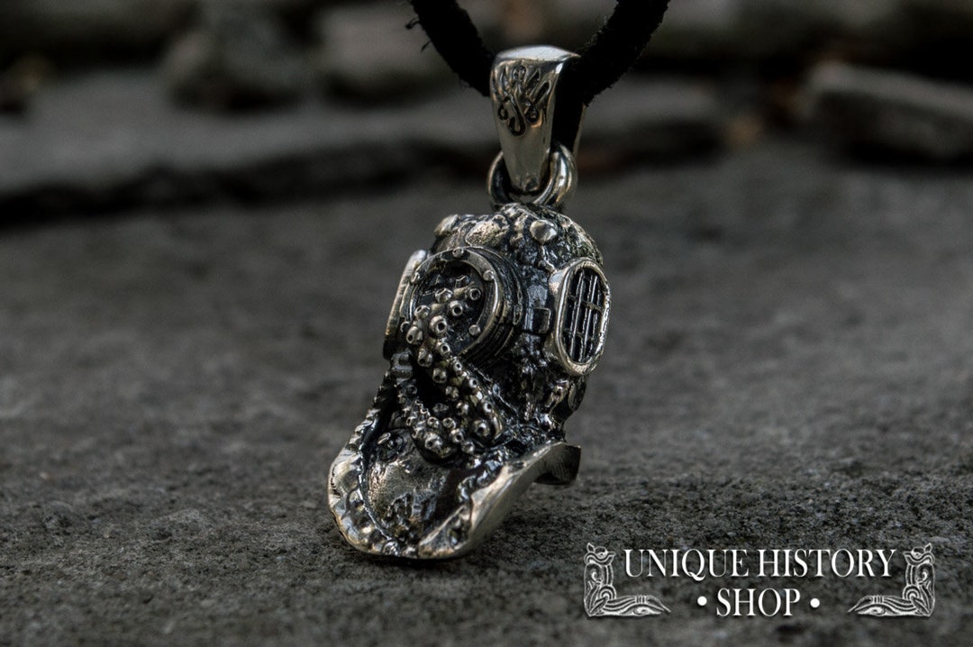 Silver Diving Suit Pendant, Atmospheric Diving Suit, Diver Pendant ...