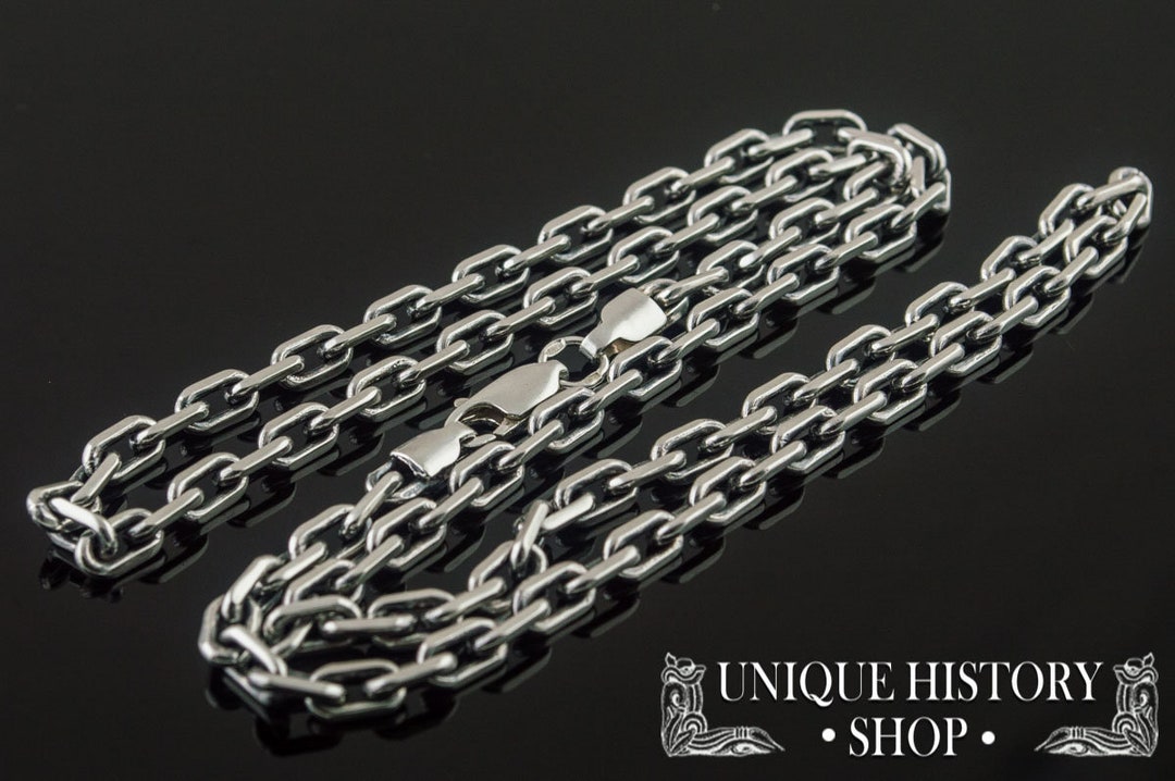 Massive Silver Chain - Perfect Pendant Accessory in Biker and Nautical ...