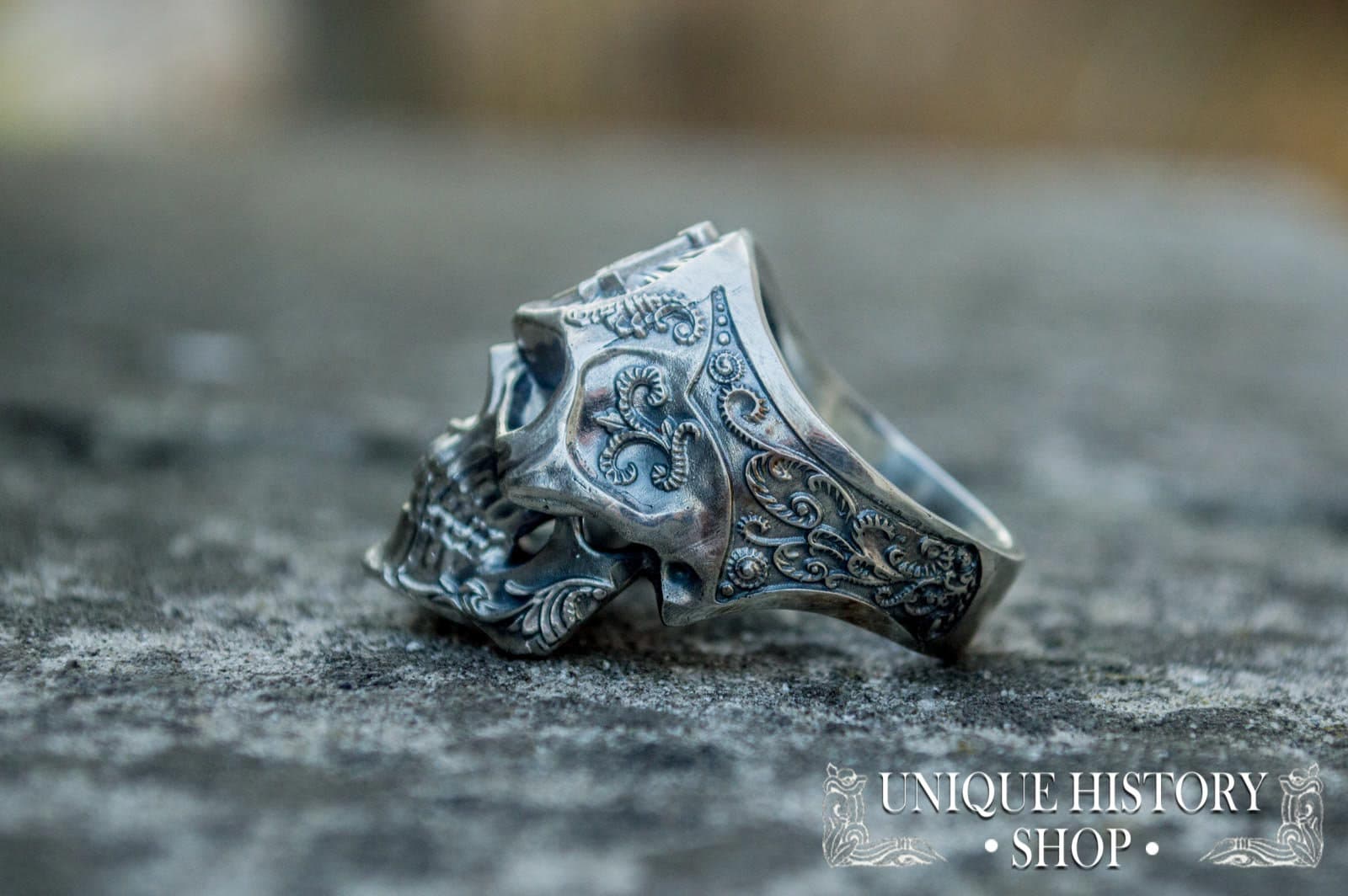 Mason Skull Ring - Freemason Jewelry Featuring Square and Compasses and ...