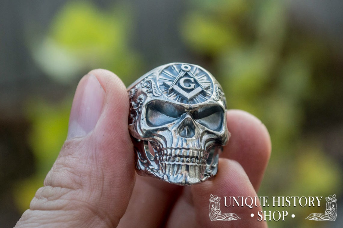 Mason Skull Ring - Freemason Jewelry Featuring Square and Compasses and ...