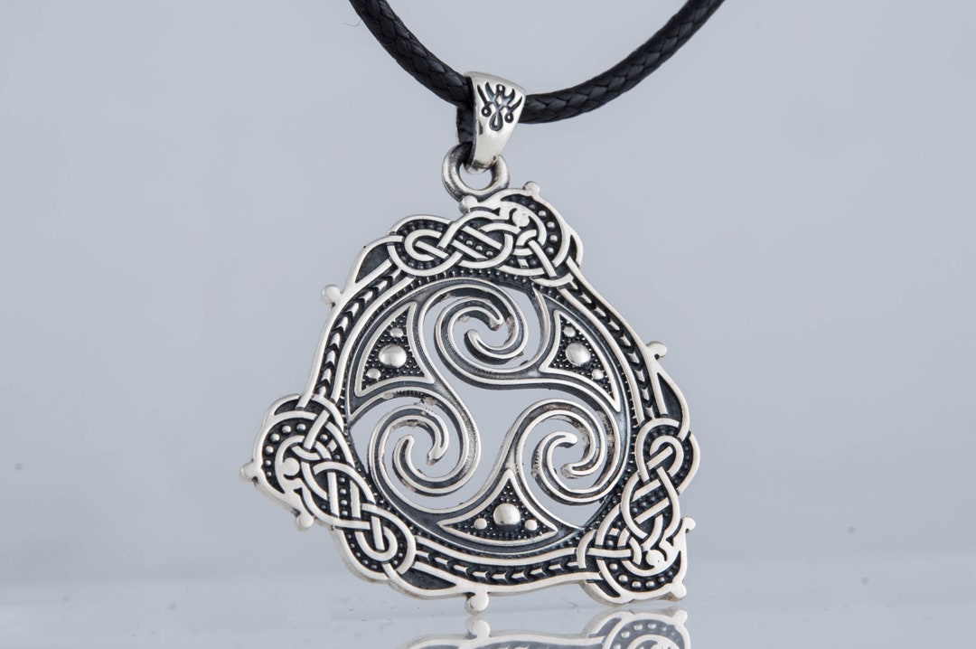 Celtic Triskelion Pendant - Silver Necklace With Spiral Triskele Design ...
