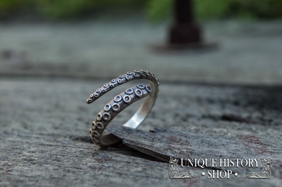 Octopus Tentacle Ring, Silver Pirate Ring, Ocean Fantasy Jewelry for ...
