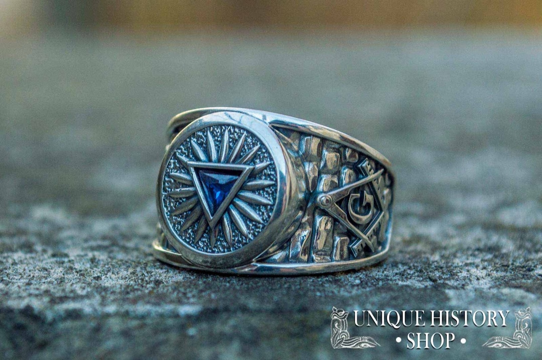 Master Mason Ring, Freemason Jewelry With Blue Topaz & Mason Pyramid ...