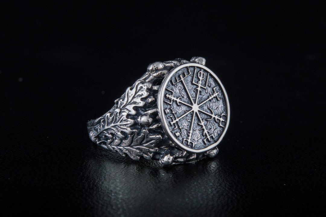 Silver Vegvisir Ring - Runic Compass Jewelry With Acorns and Oak Leaves ...