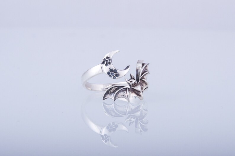 Silver bat ring bat jewelry flying bat ring gothic ring | Etsy