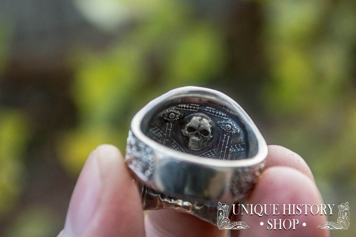 Mason Skull Ring - Freemason Jewelry Featuring Square and Compasses and ...