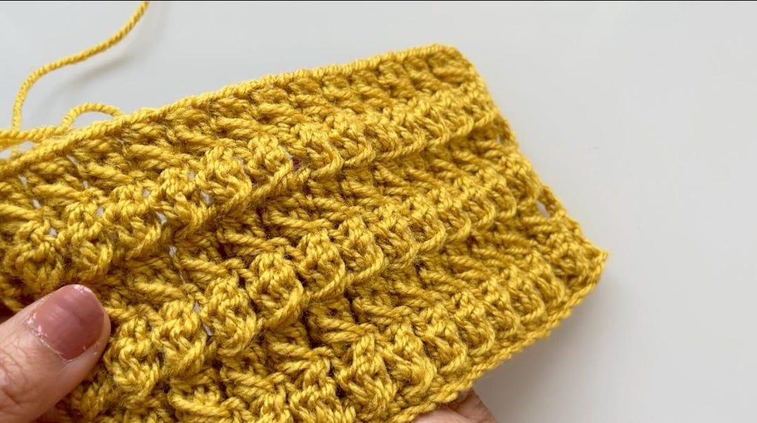 Crochet Pattern PDF Download - 2 Row Pattern- Twist Back Treble Cluster ...