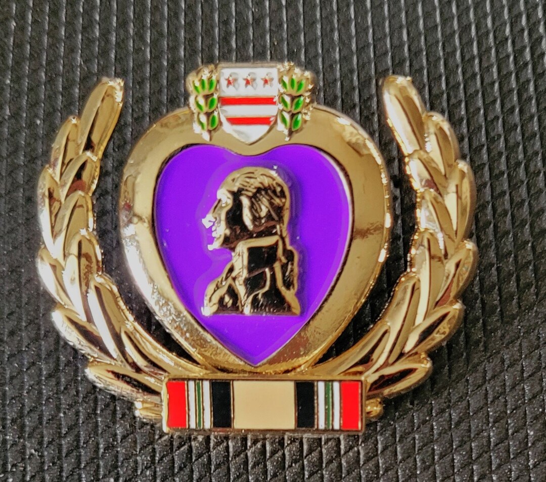 Purple Heart Combat Wounded Veteran Wreath Pin With Iraq Service Ribbon ...