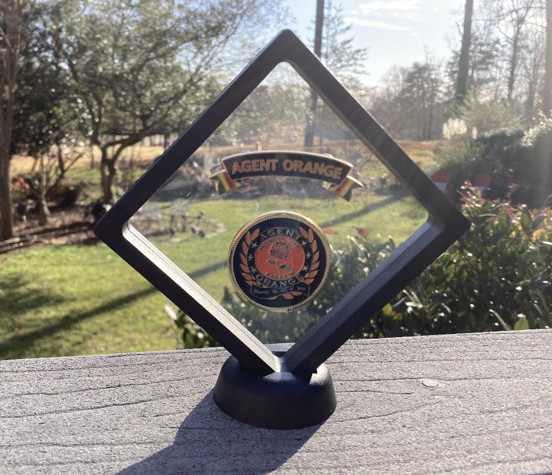 Honor the Fallen Challenge Coin and Agent Orange Pin - Etsy