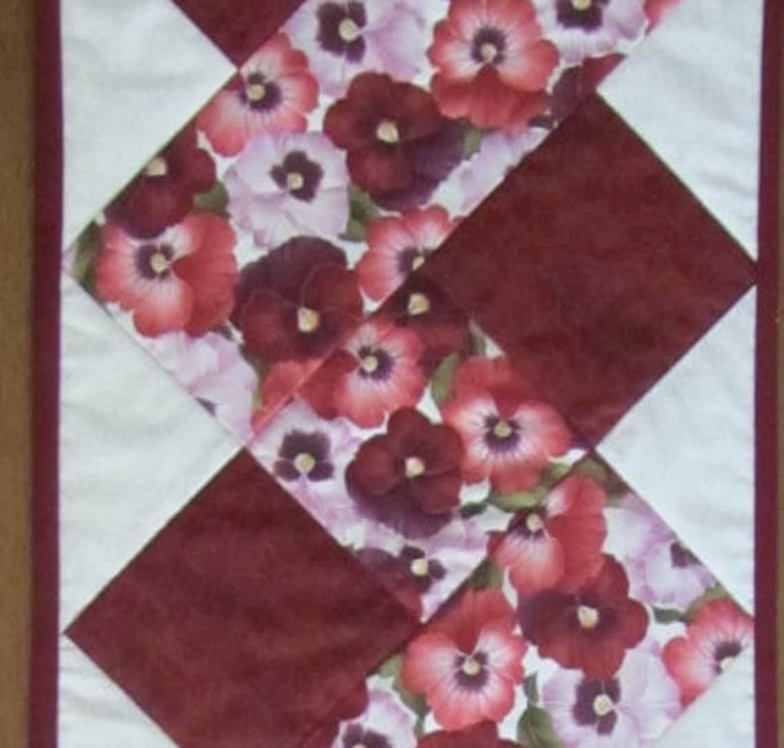 Pansy Zig-zag, Table Runner, Homemade Quilt for Sale, Handmade Quilt ...