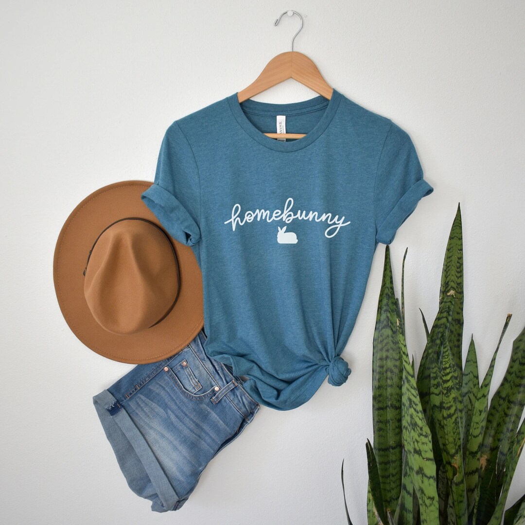 Bunny Mom T-shirt – Homebunny Graphic Tee, Pet Lover Gift - Etsy