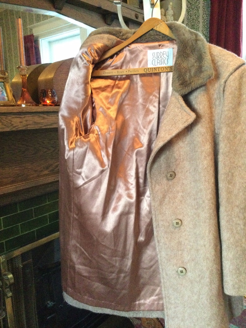 Vintage Short Neutral, Beige Wool Jacket, Coat (A931) With Faux Fur ...