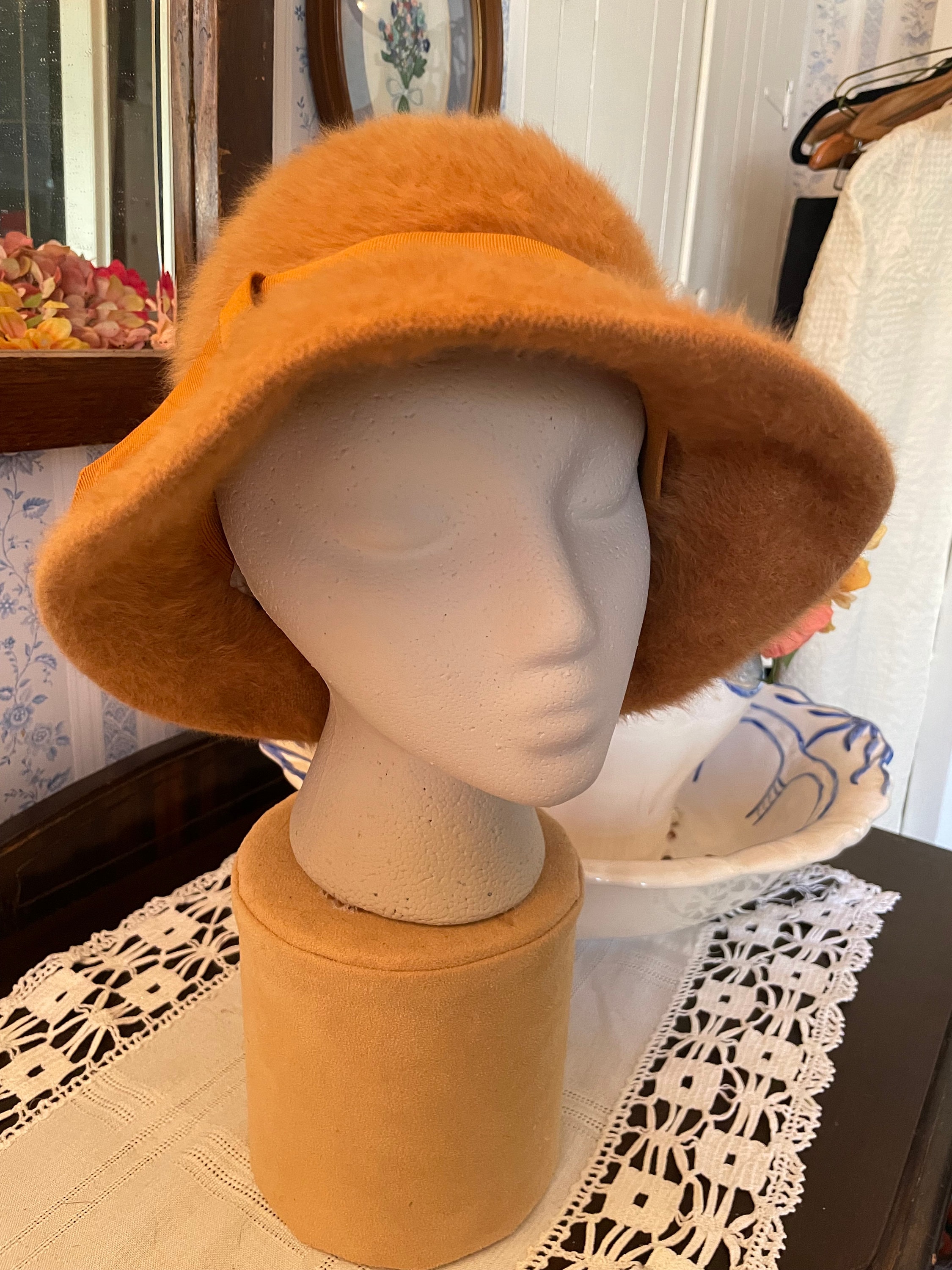 Vintage Winter Hat, Angora Hat, Cap B649, Kangol Harvest Gold Angora ...