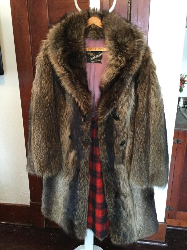 Gorgeous Vintage Dark Brown Three Quarter Length Raccoon Fur - Etsy