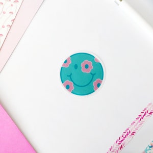 Retro Smiley Face Groovy Daisy Flower Glossy 2 Round Sticker | Etsy