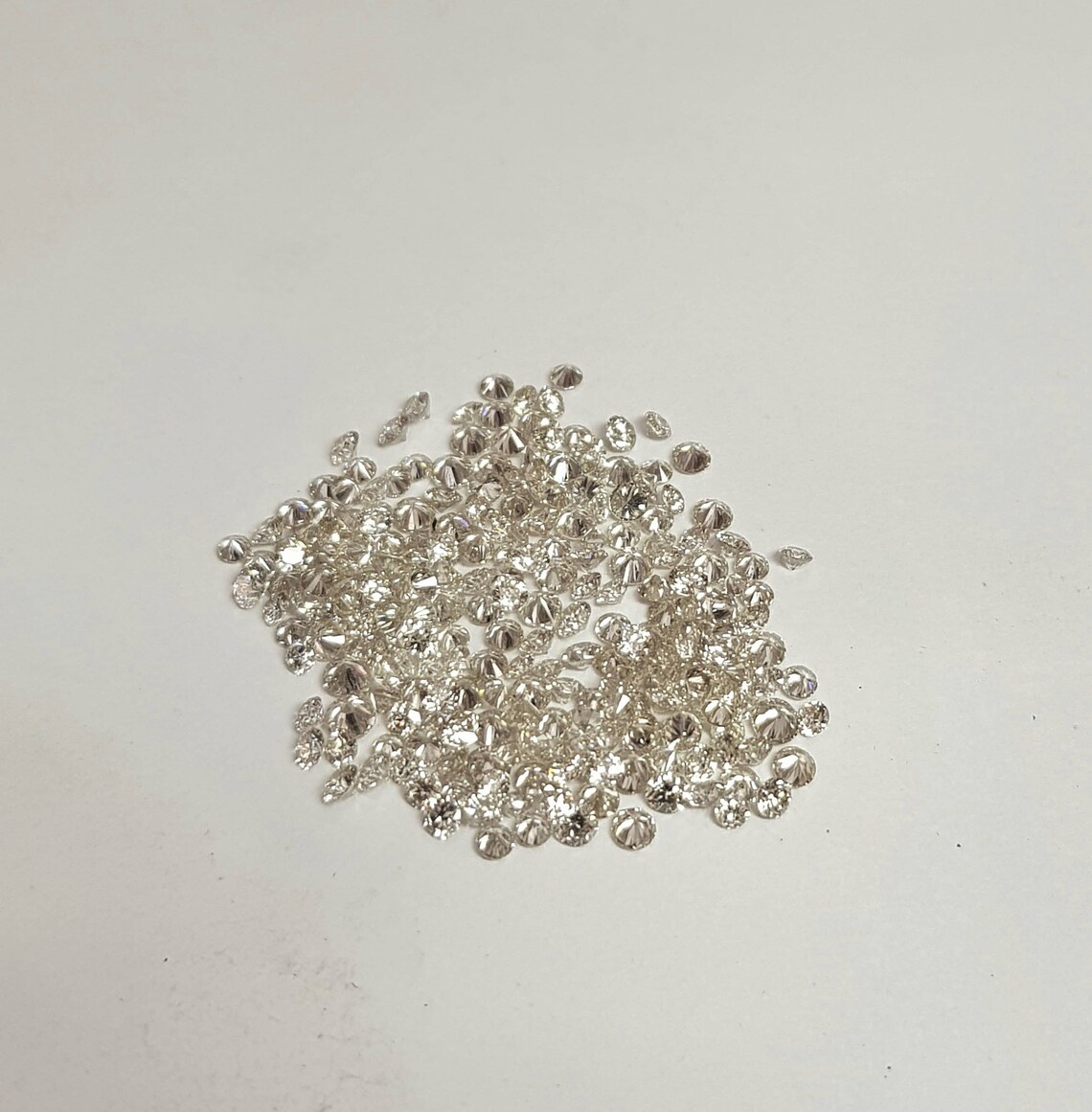 Natural Calibrated Loose Diamonds Brilliant Cut White Color Diamond VS2 ...