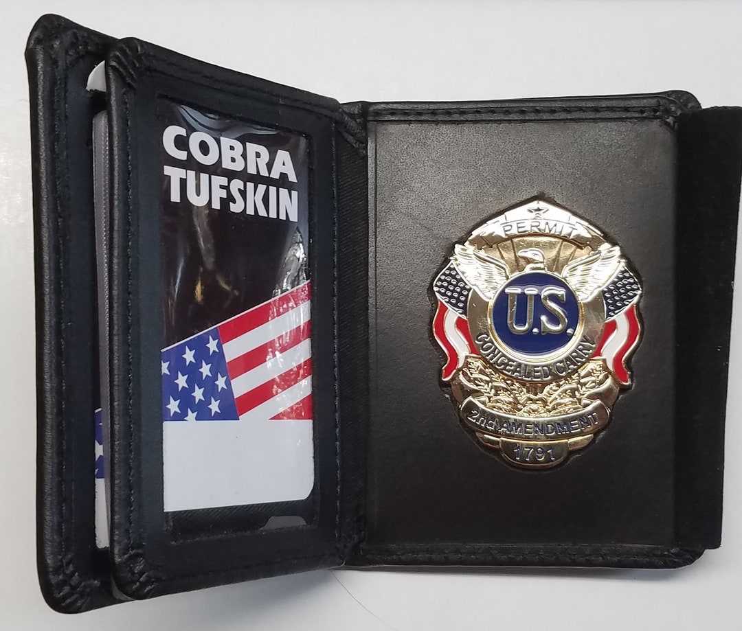 2nd Amendment Concealed Carry Permit Gold 1791 Badge in a Dual-window ...