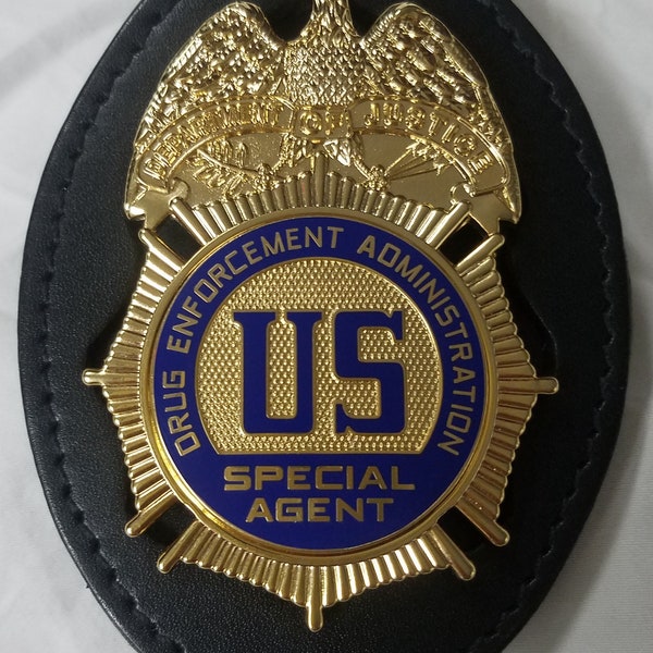 Dea Badge - Etsy