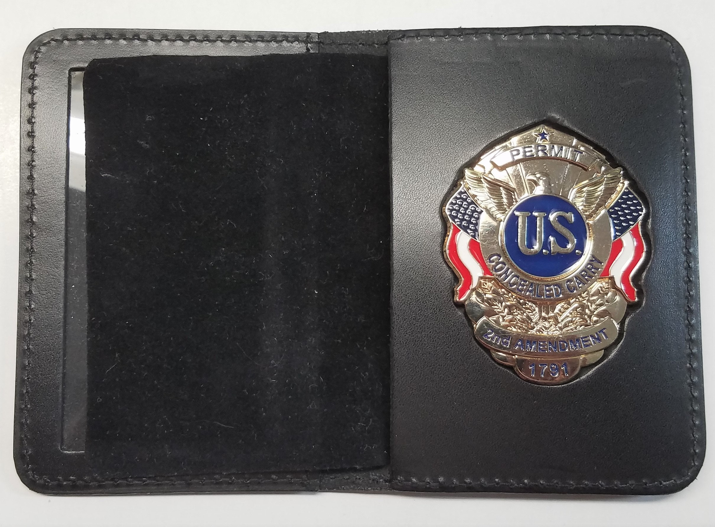 2nd Amendment Concealed Carry Permit Gold 1791 Badge in a Bi-fold ...