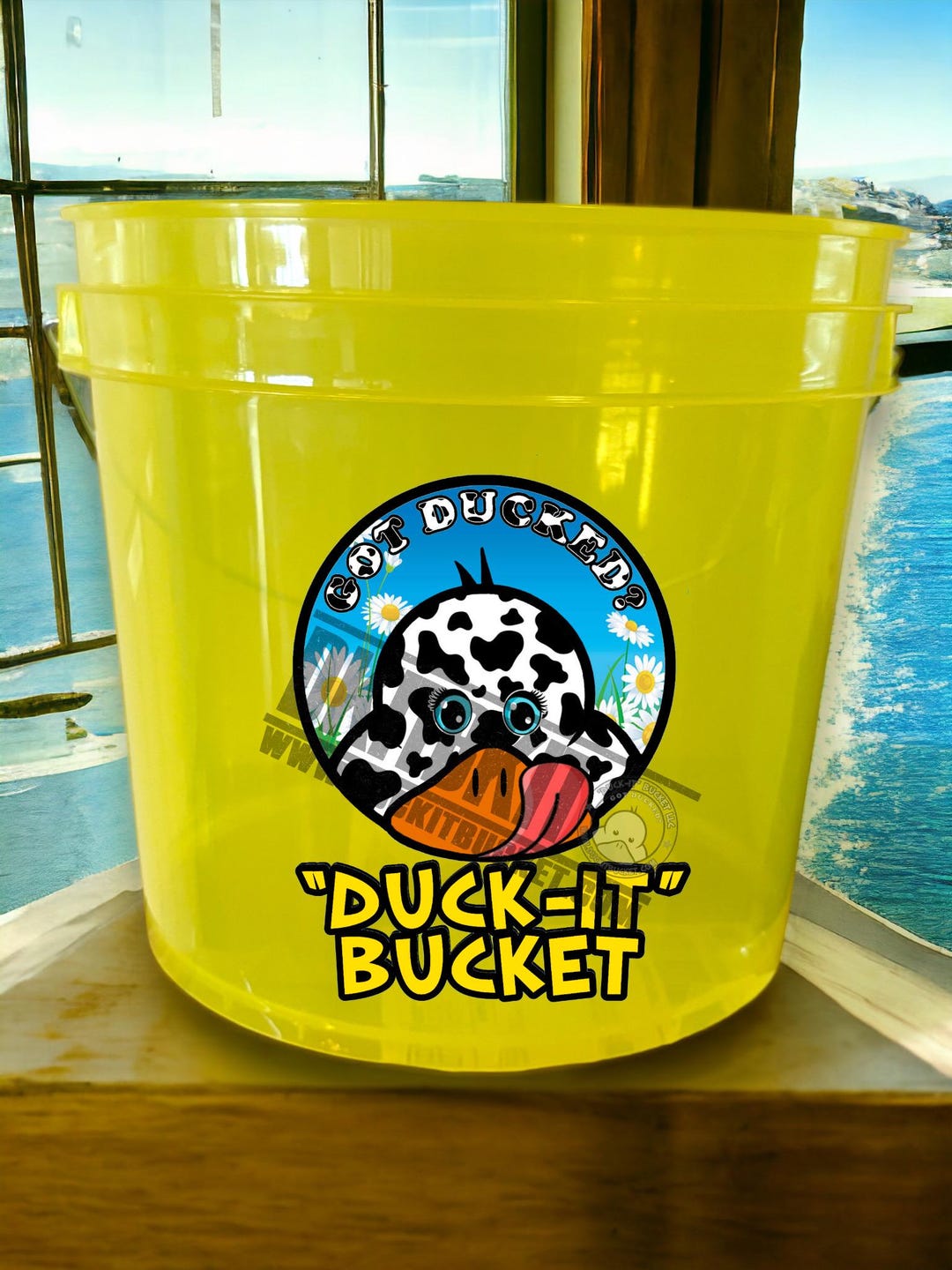 The MELLOW YELLOW "duck-it" Bucket-includes 30 Pre-tagged Ducks ...