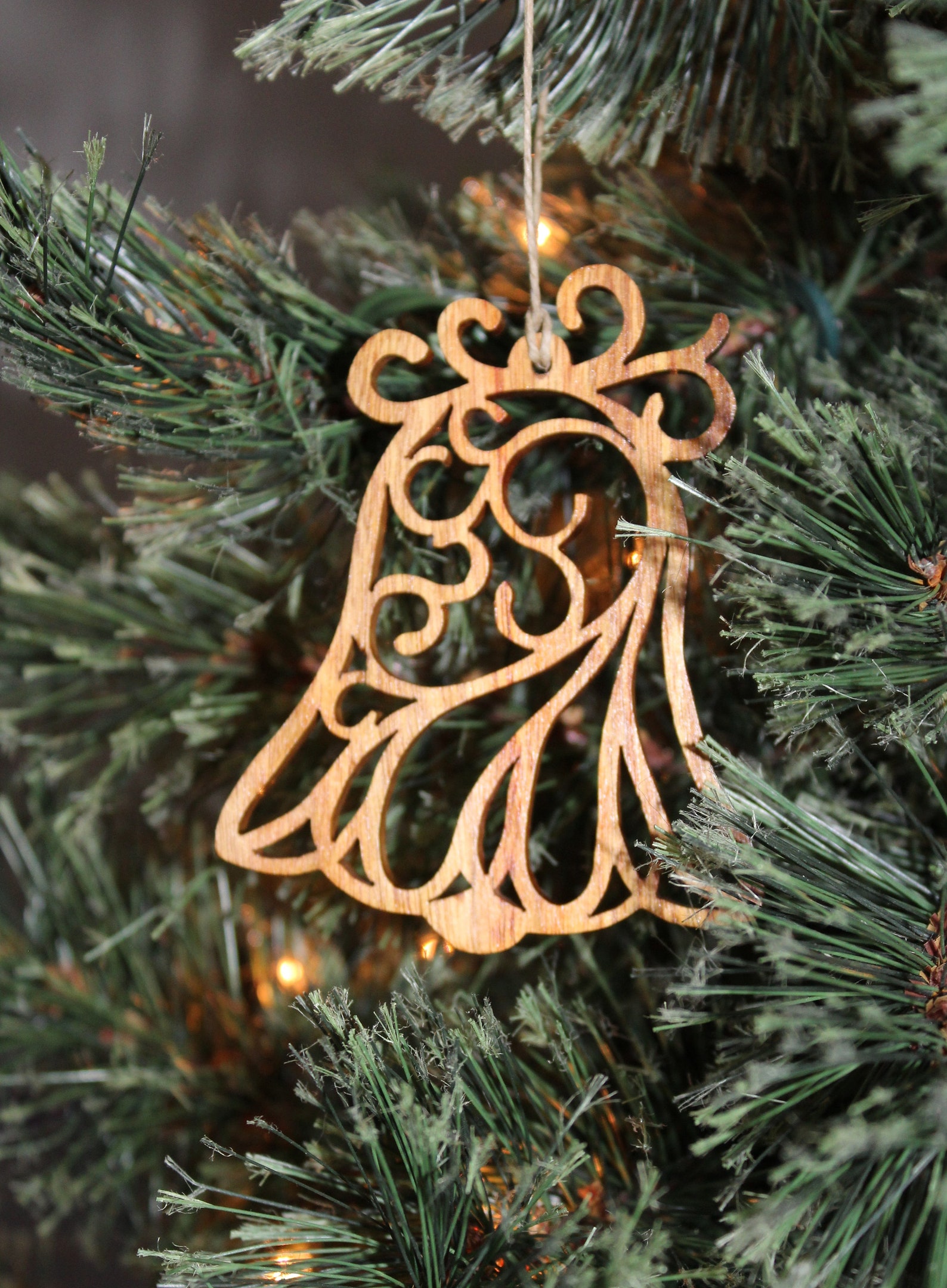 Filigree Holiday Wood Ornaments Bell or Wreath - Etsy Canada