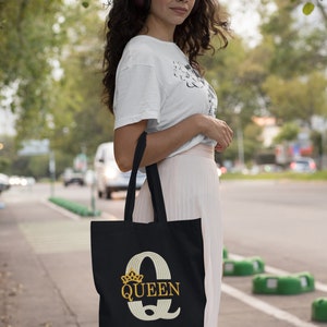 Queen Monogram Machine Embroidery Design - Etsy