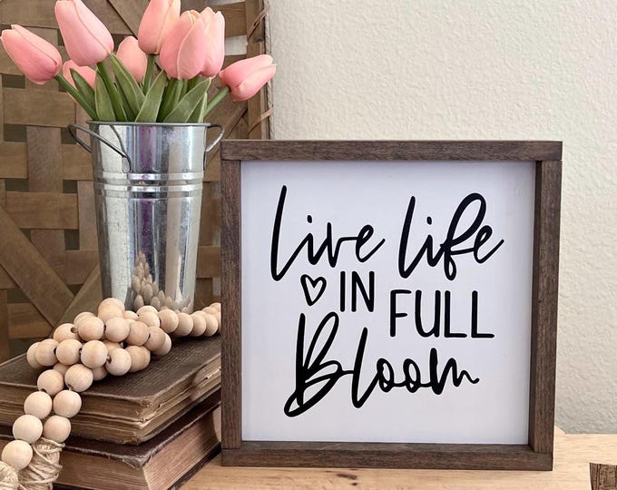 Primitive Spring/easter Adorable Wooden Chick Design Charming Rustic ...