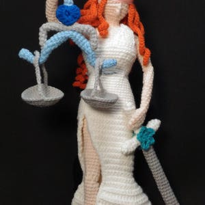 Lady Justice _ English Crochet Pattern - Etsy
