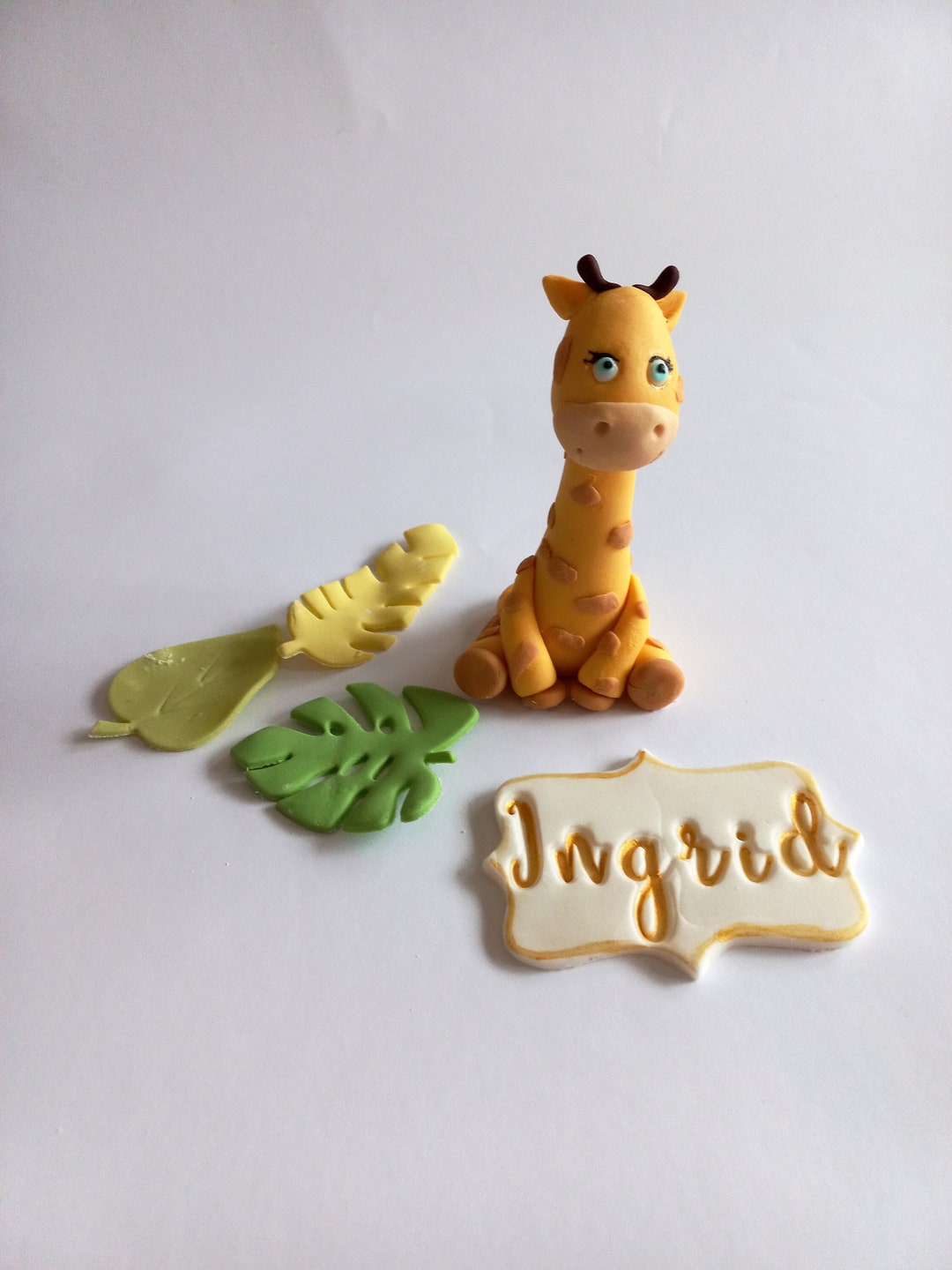 Girl Giraffe Fondant Cake Topper | Cute Baby Giraffe Topper | Jungle ...