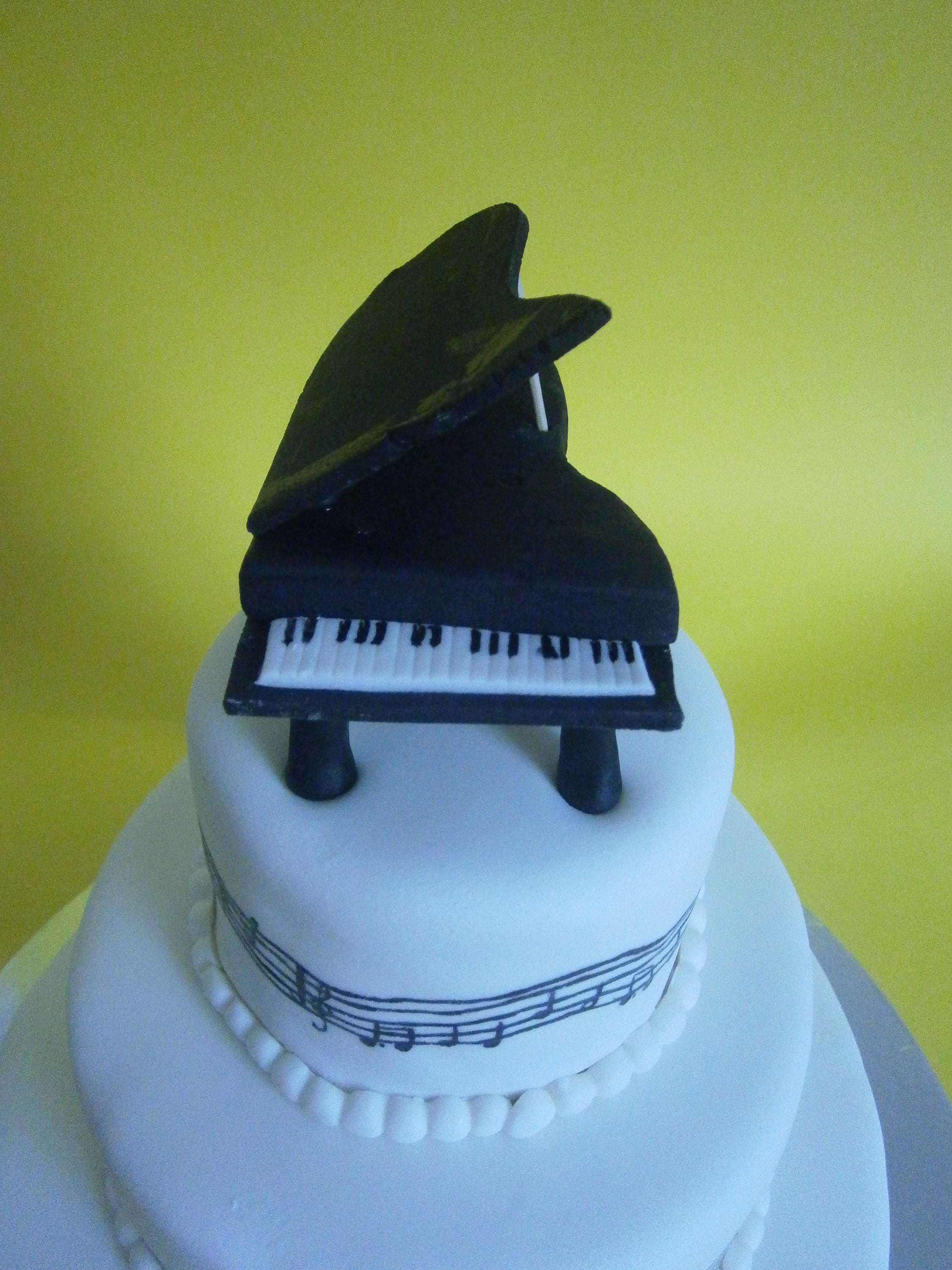 Piano Cake Topper, Fondant Piano Cake Topper - Etsy