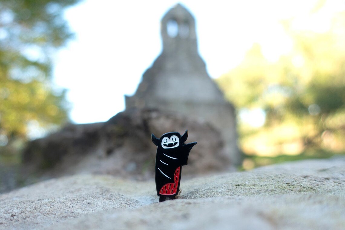 Vampire Enamel Pin - Etsy
