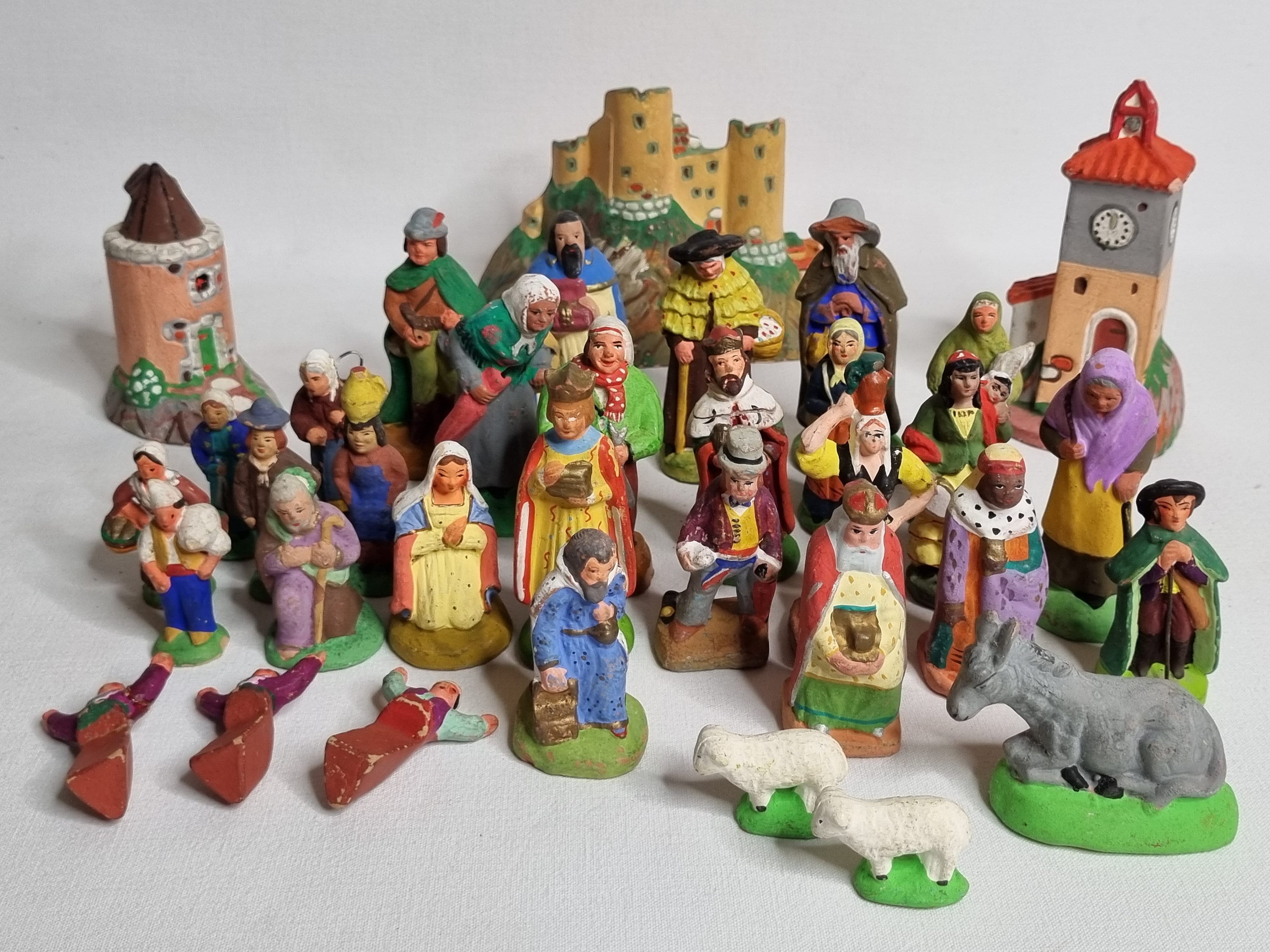 11 Piece Nativity Set 15.5 Inch Tall Traditional Christmas Nativity Set ...
