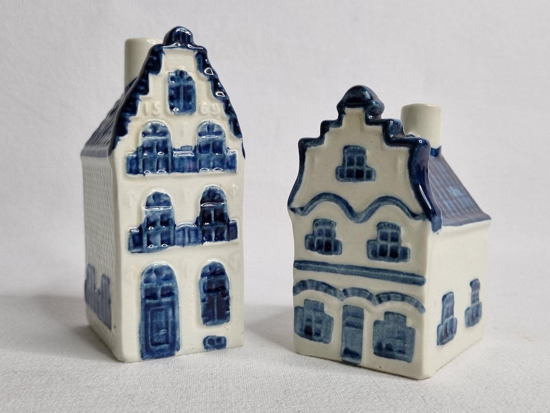 KLM Houses – KLM Delft Blue – House No. 1 (1952) and House No. 18 ...