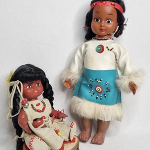 Set of Two Vintage Dolls in Traditional Costumes, Made in Canada, 26 Cm ...
