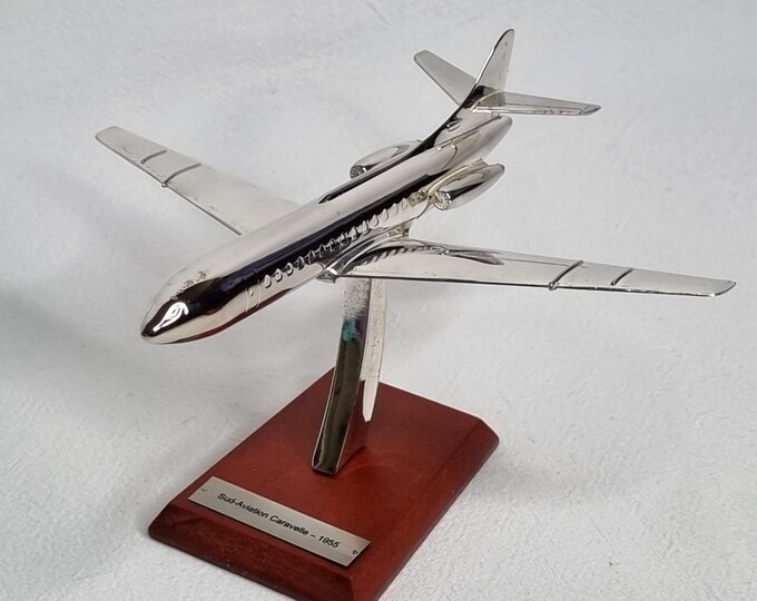 Metal Model Silver Classics – Sud-aviation Caravelle 1955 on Wooden ...