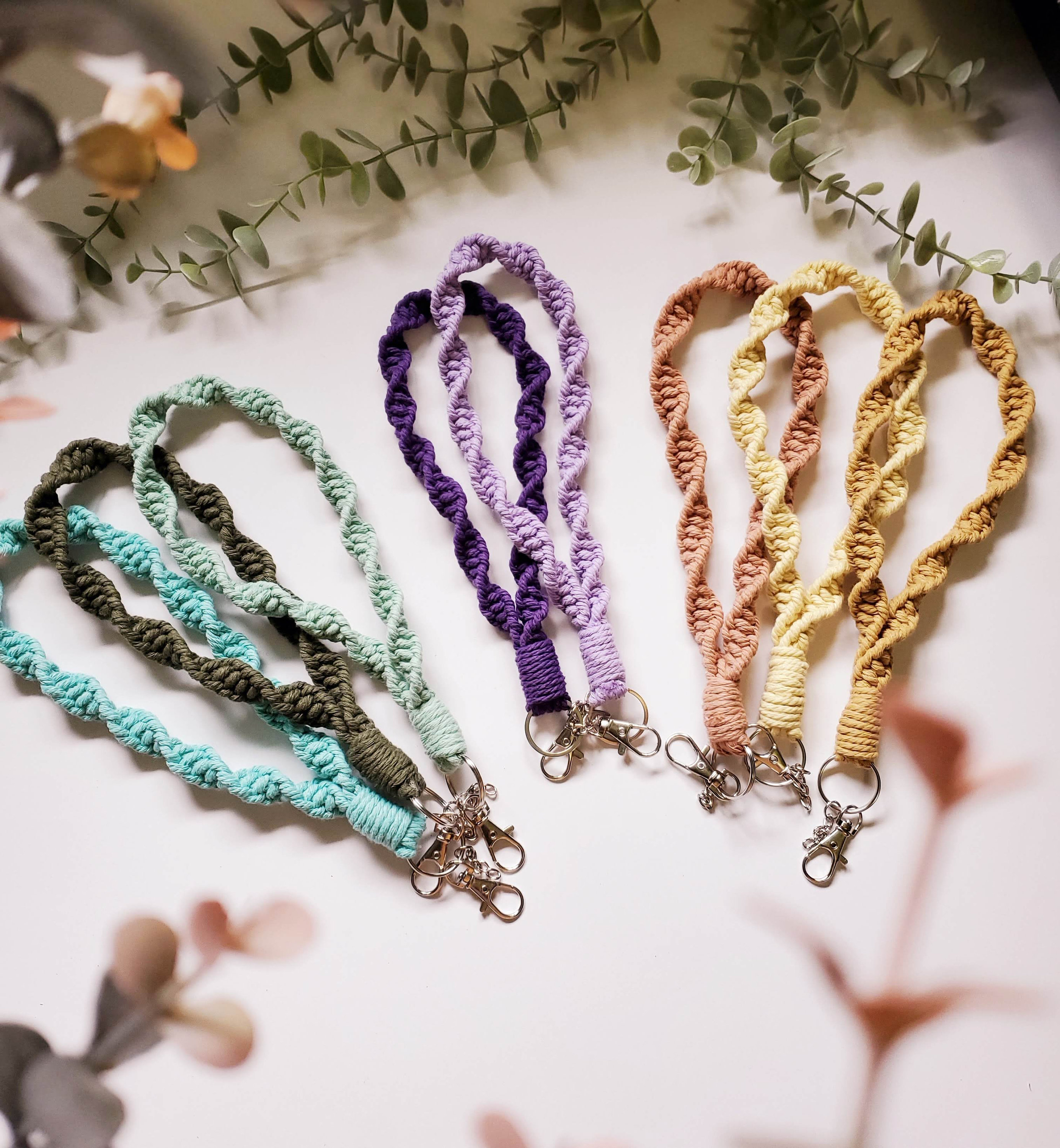 Macrame Spiral Keychain, Macrame Spiral Wristlet - Etsy