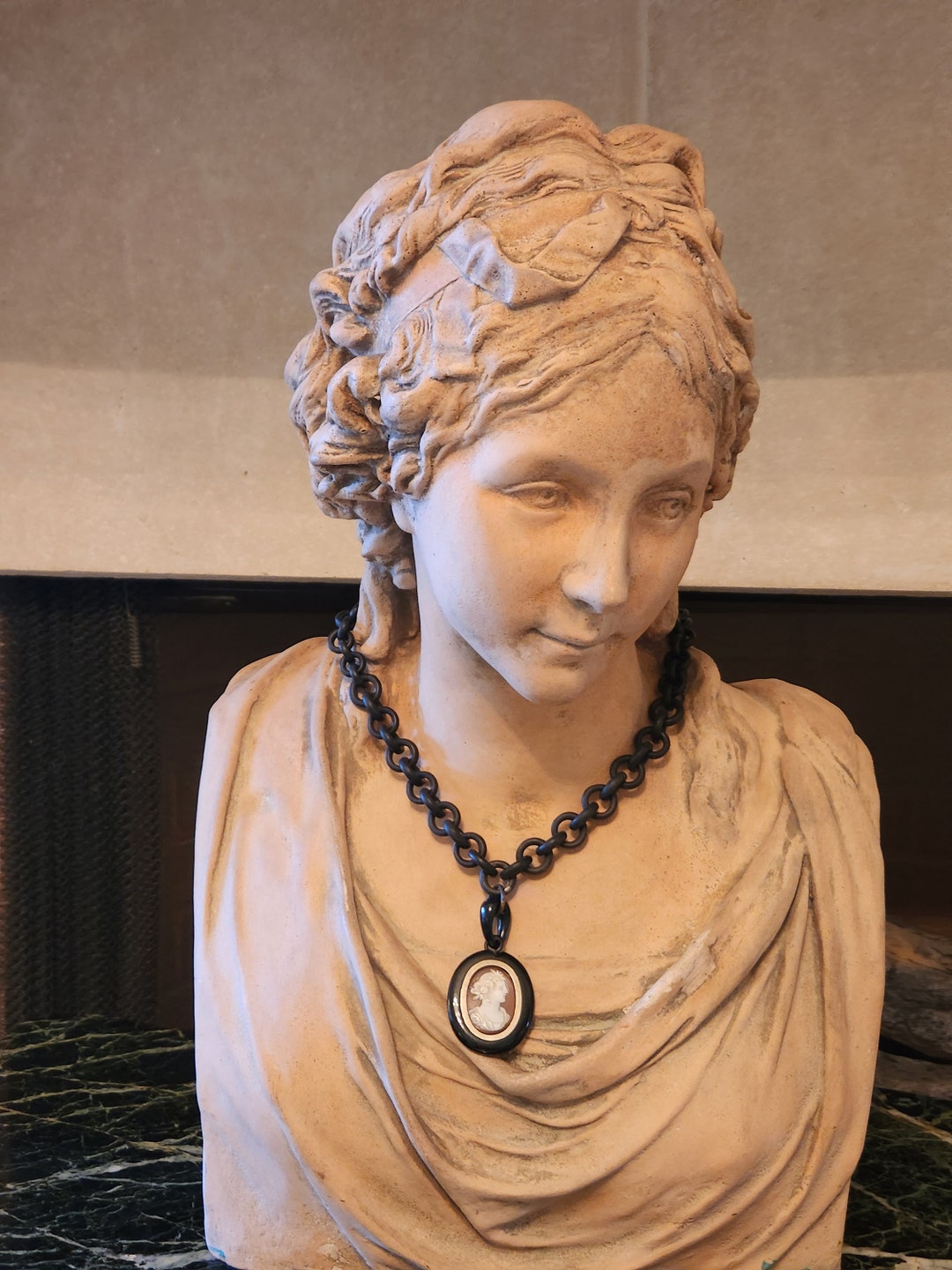 Antique Victorian Chunky Link Chain Jet/vulcanite?? Necklace With Cameo ...