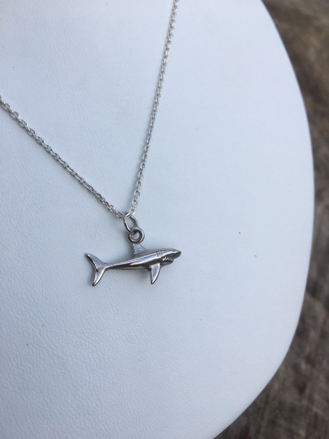 925 Sterling Silver Shark Pendant and Chain. Aquatic Great White Jaws ...
