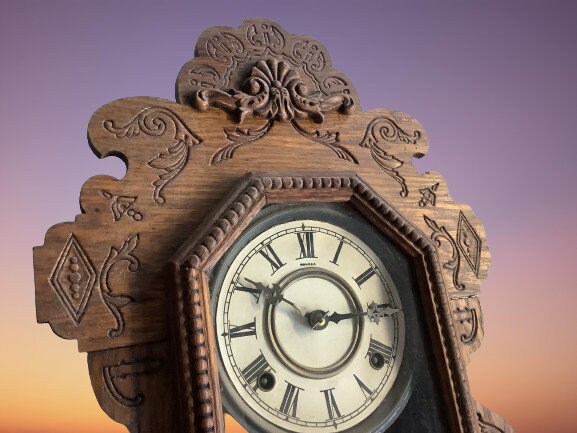 Antique Gingerbread Clock - Etsy