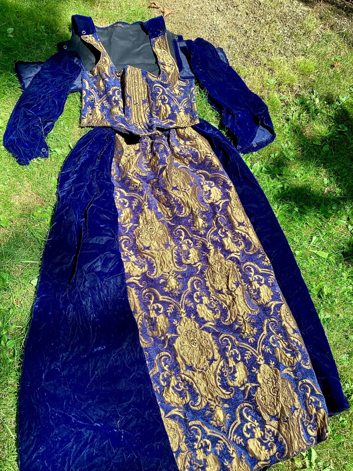 Renaissance Medieval Tudor Velour Gown Costume - Etsy