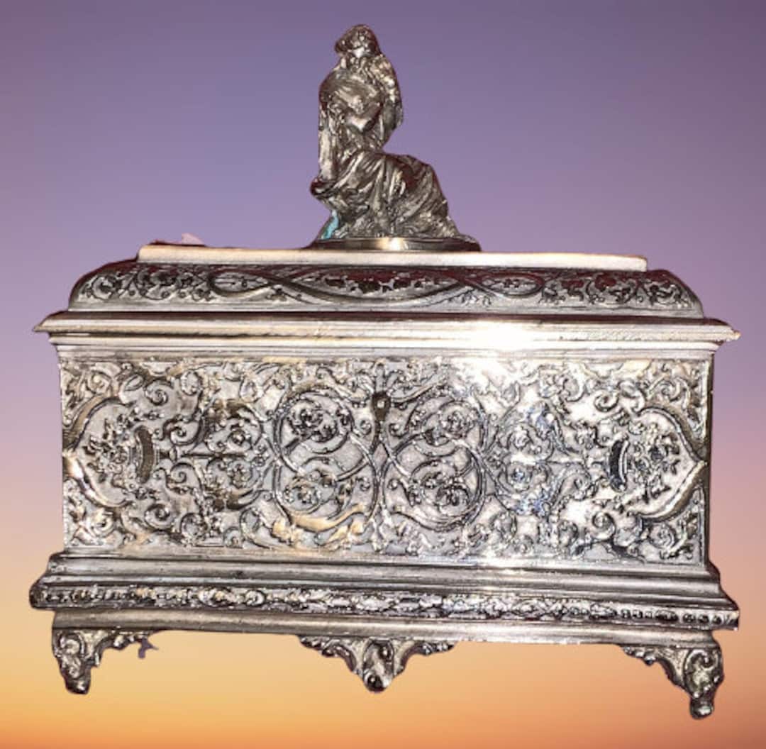 French Figural Casket Box - Etsy