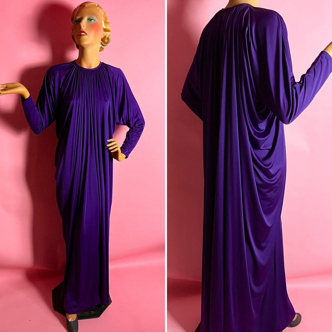 1970s Yuki gnyuki Torimaru for Rembrandt Purple Jersey Maxi Dress With ...