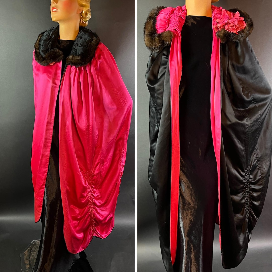 1920s Reversible Silk Cocoon Cape With Fur Trimmed Collar, Amazing ...