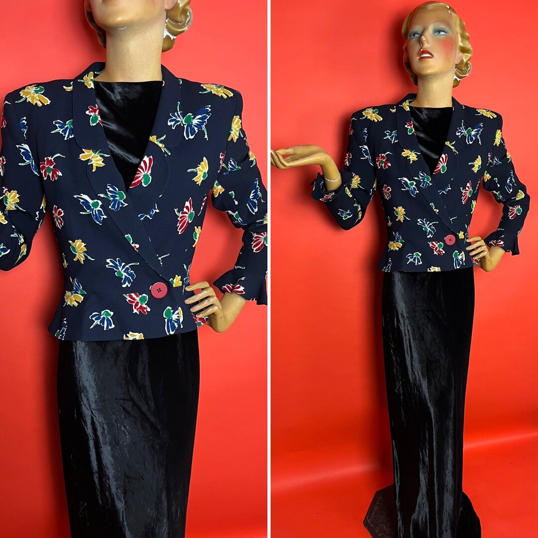 1980s Valentino Miss V Navy Blue Floral Wool Crepe 1940s Style Jacket ...