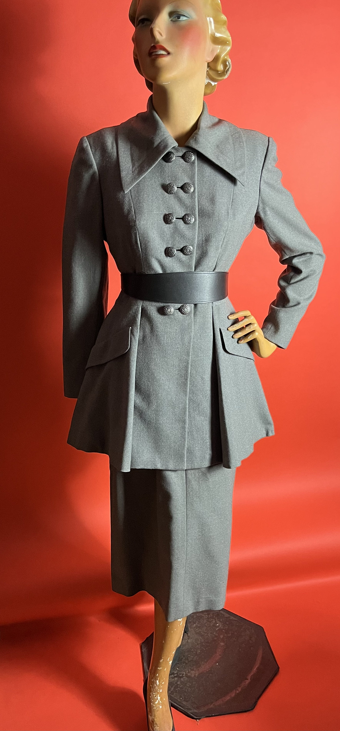 1940s 1950s Adele Simpson Grey Flannel Suit With Longer Equestrian Coat ...