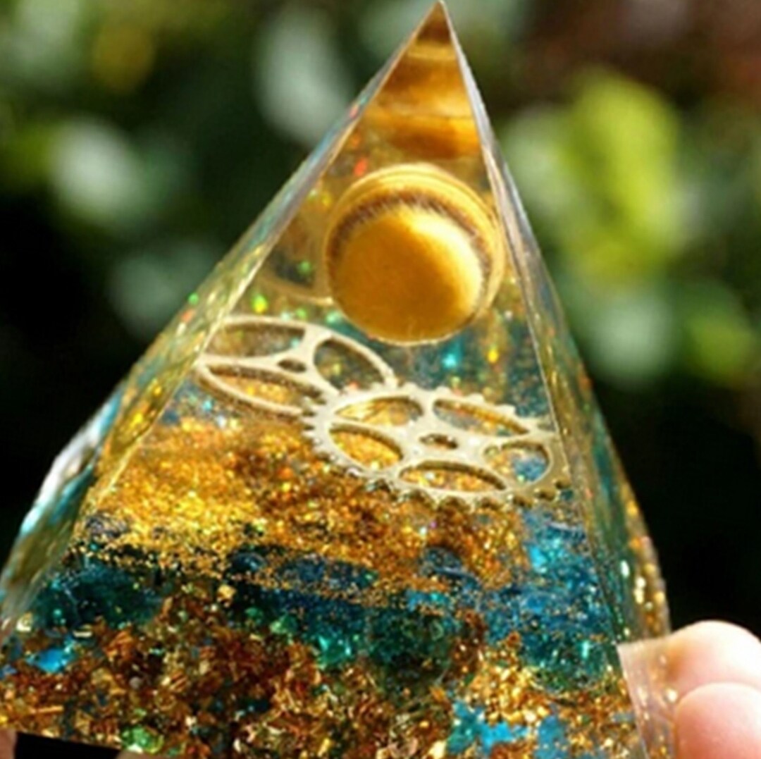 Pyramid Semi-precious Stones : Eye of the Tiger Agate Gold - Etsy